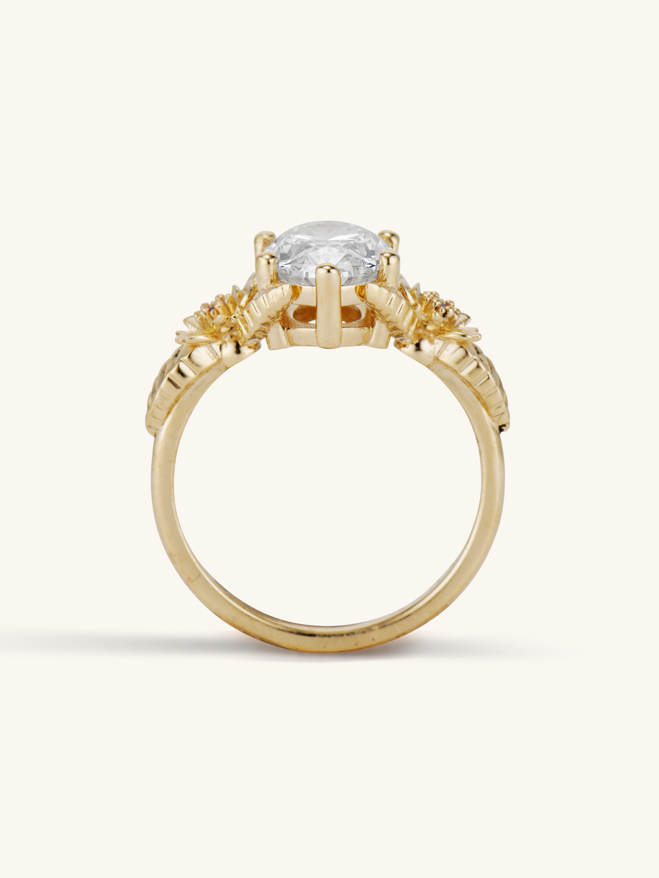 Sakura Ring, 2 ct. White Diamond – Soulbound